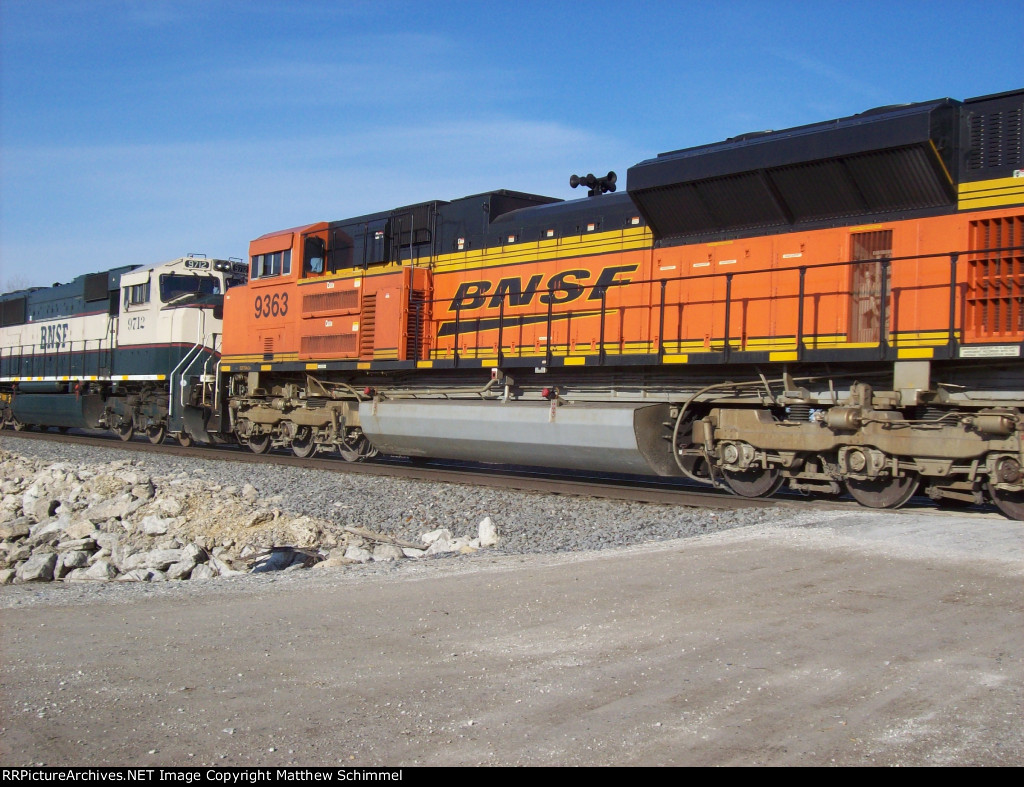 BNSF 9712 & BNSF 9363
